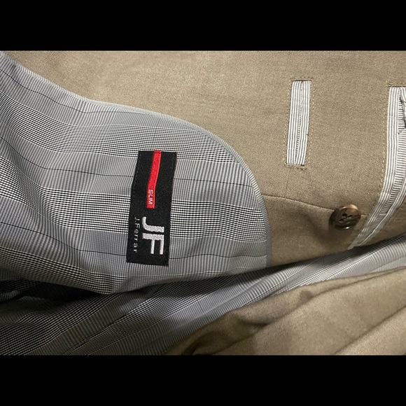 jf j.ferrar | Suits & Blazers | J Ferrar 2 Piece Beige Suit Slim Fit ...